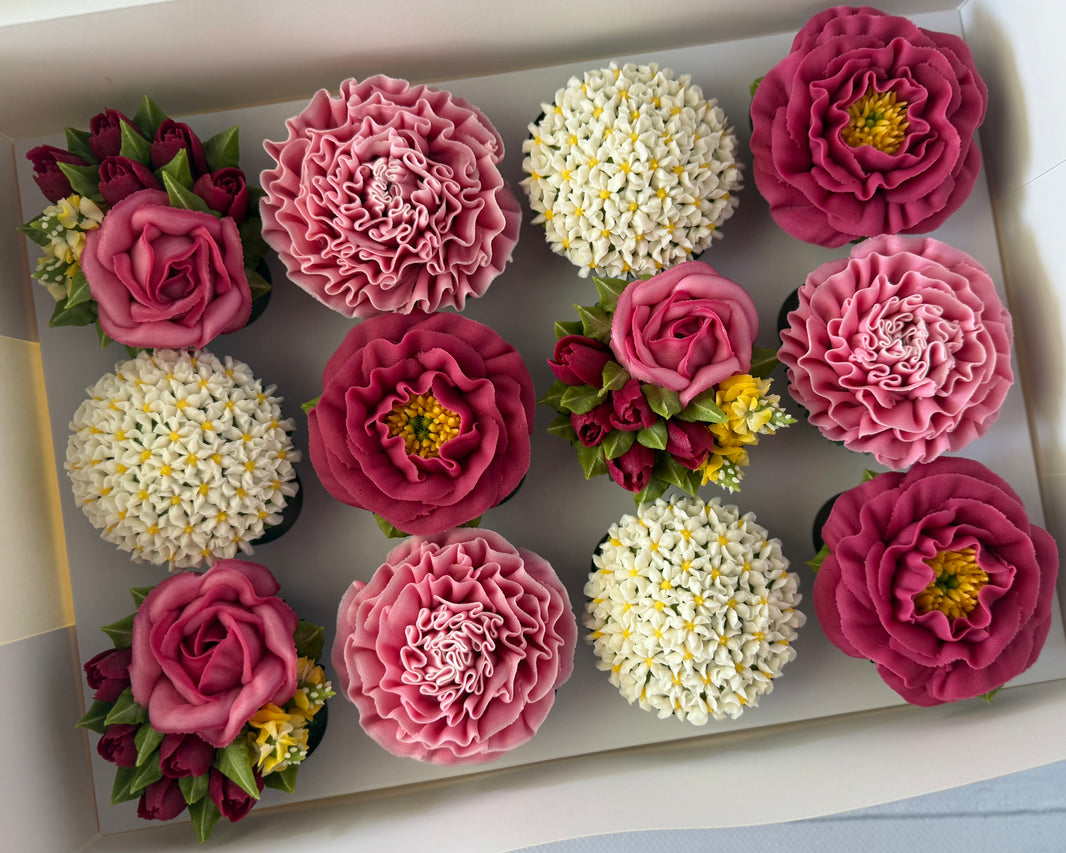 Boxed Floral Cupcakes – Sweet Petal Cupcakes
